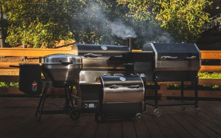 Recteq Smart Pellet Smokers | Authorized Dealer in Canada